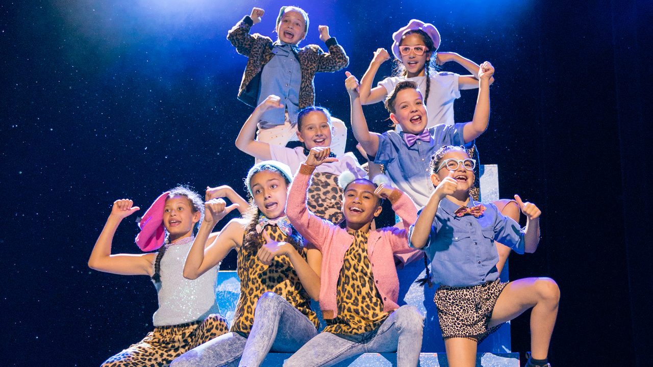 Lucia Marthas Eindejaarsvoorstelling Amsterdam Vooropleiding - Pathé Thuis