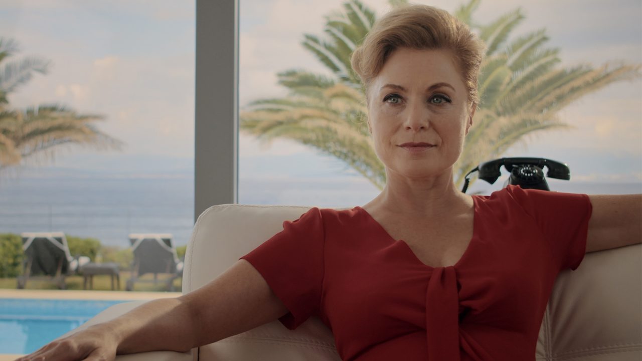 Sunset Contract - Pathé Thuis