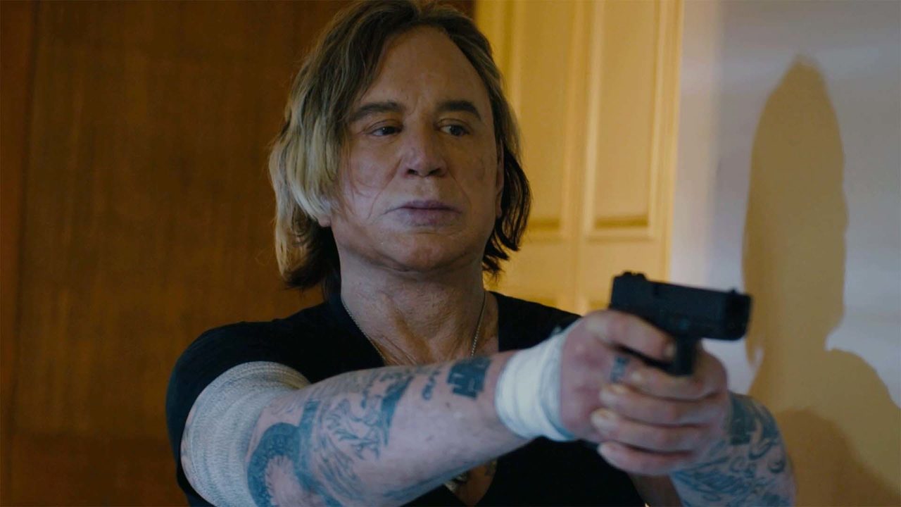 Bekijk de trailer van The Commando - Pathé Thuis