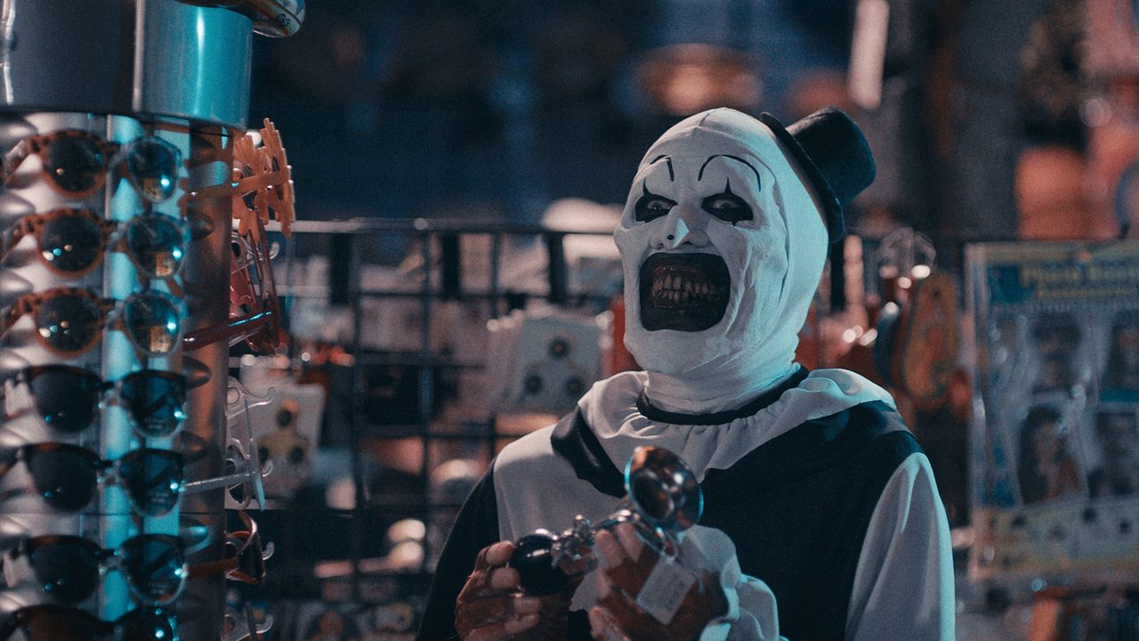 Bekijk de trailer van Terrifier 2 - Pathé Thuis