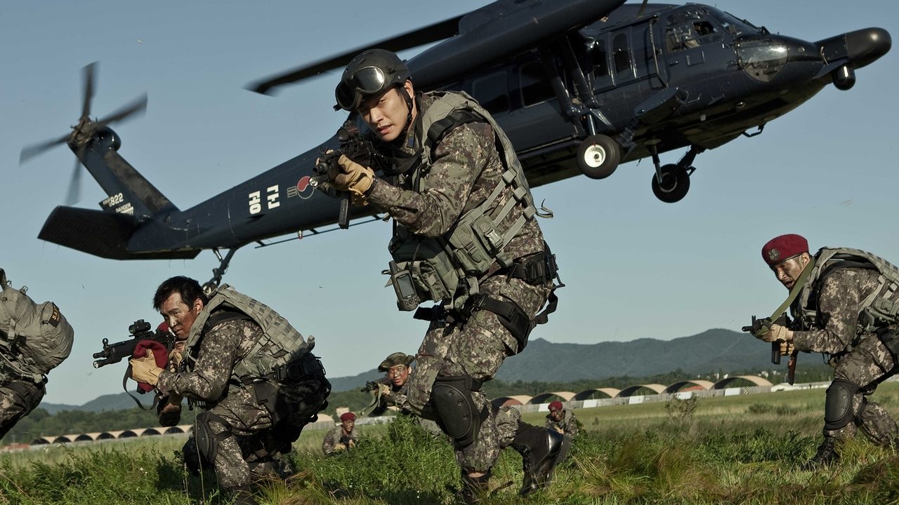 R2B: Return to Base - Pathé Thuis